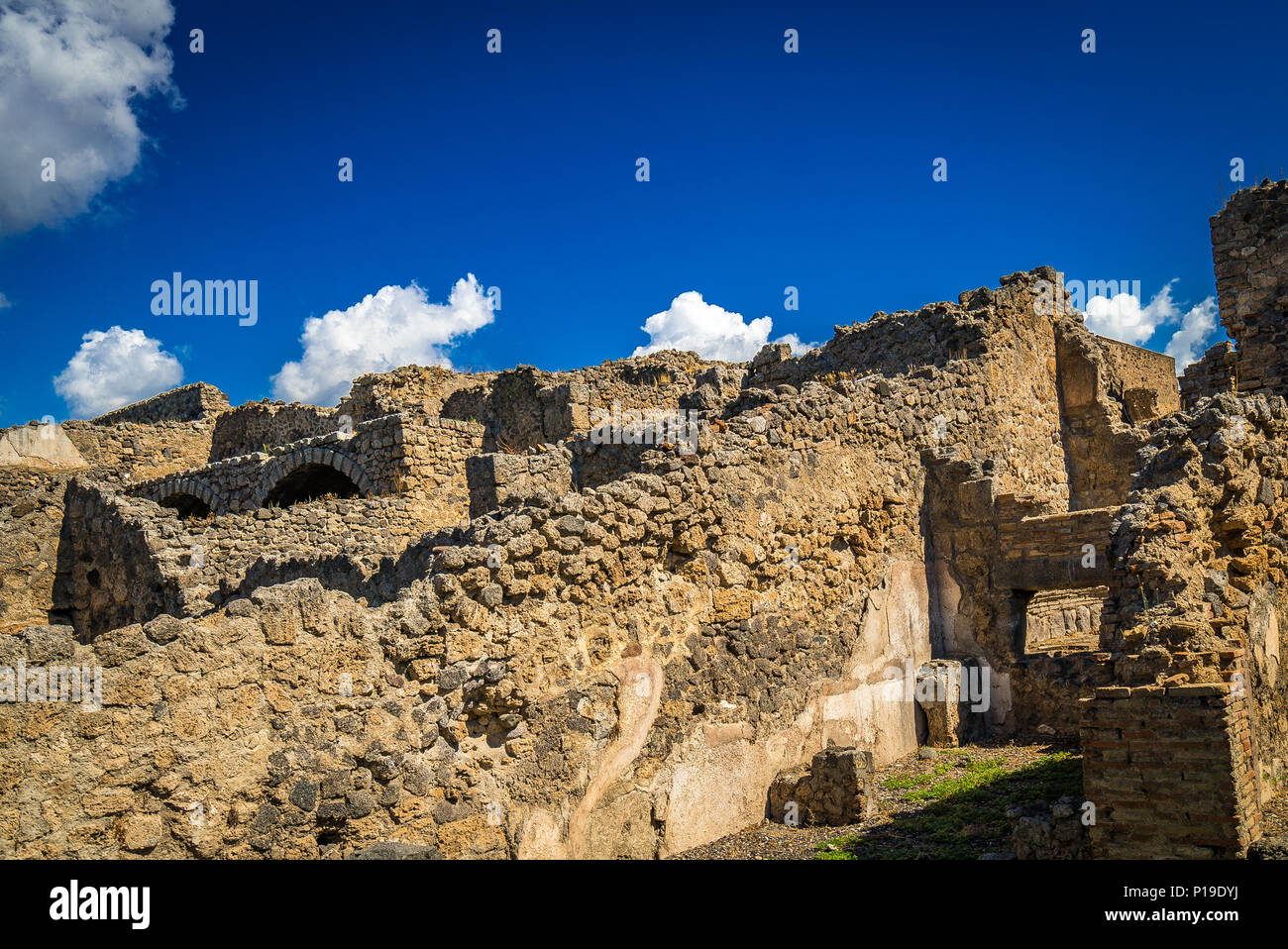 Pompeii was an ancient Roman city near modern Naples was buried under ...