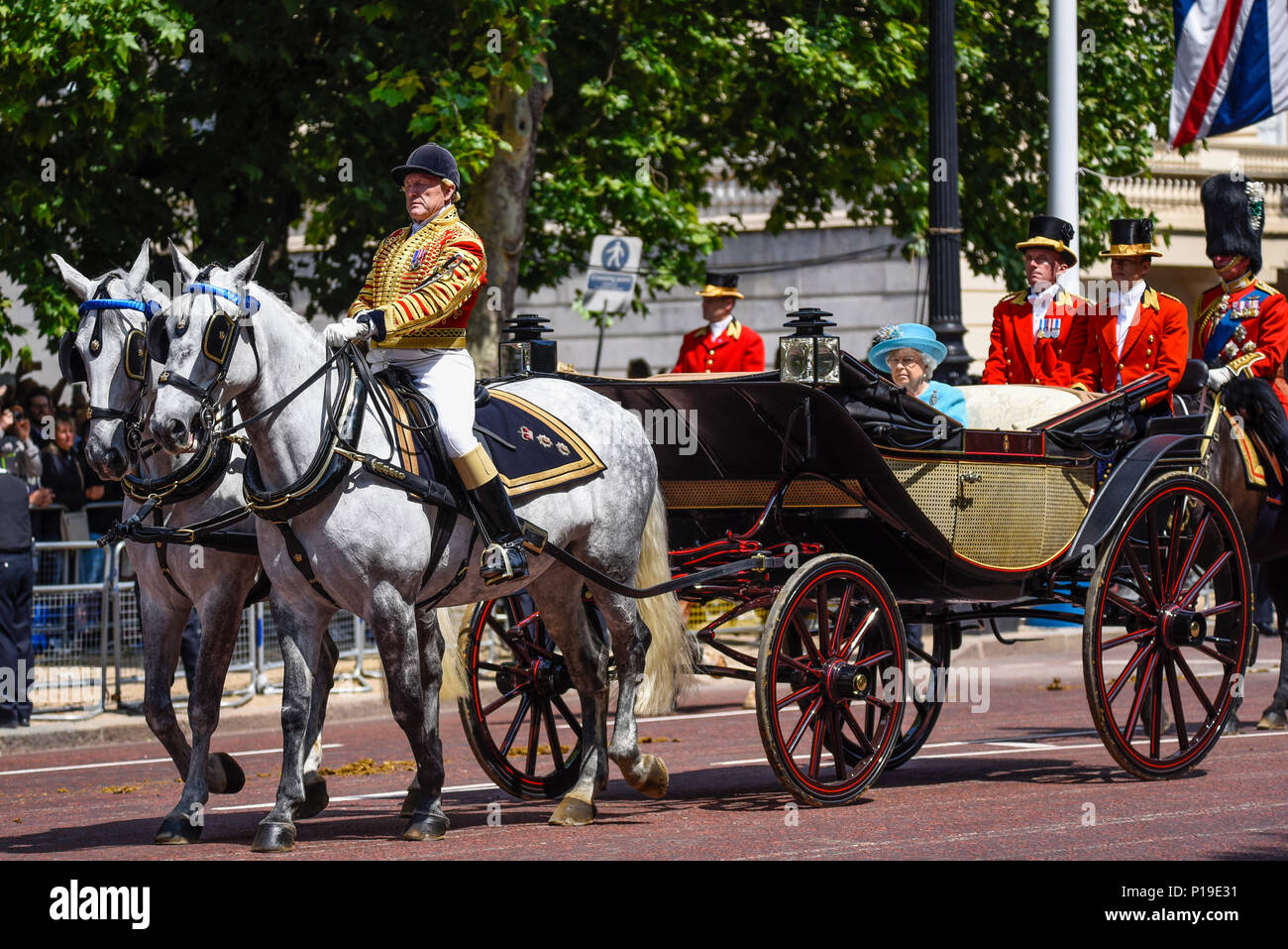 The Queen at Trooping the Colour 2018 with Head coachman Philip Barnard ...