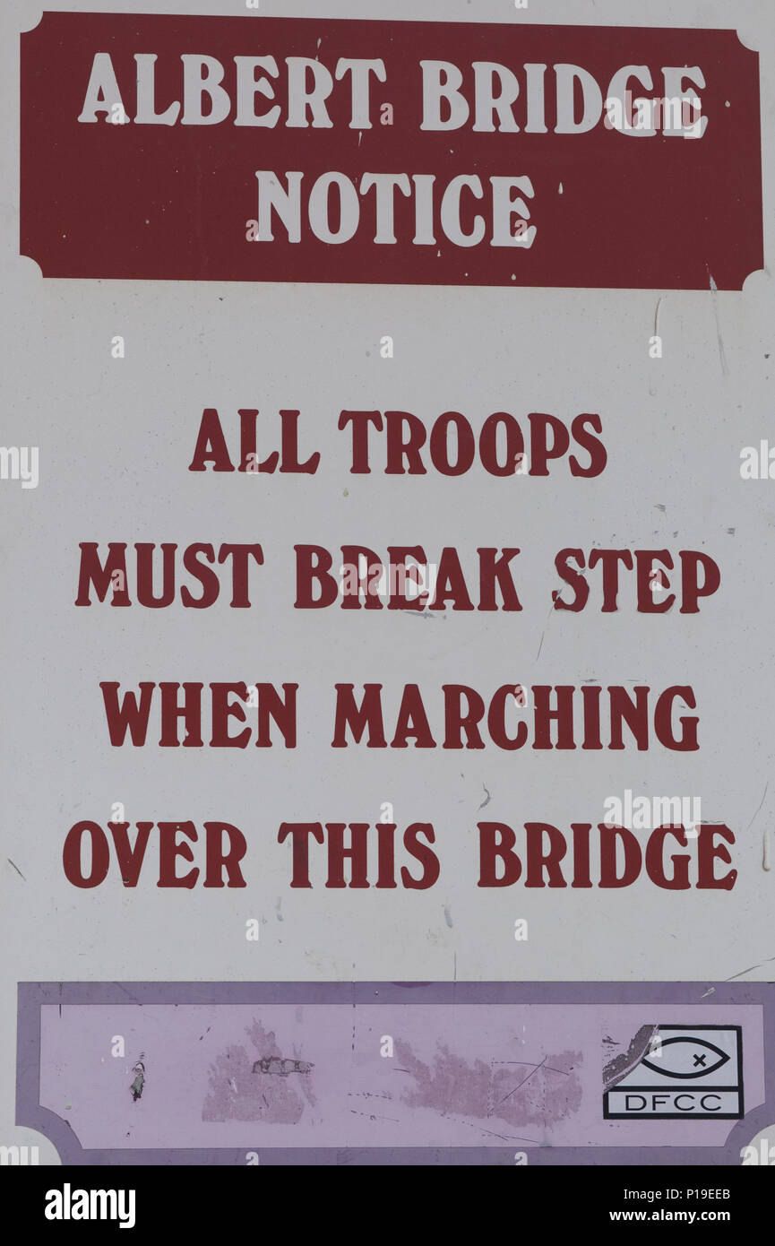 English heritage information signs hi-res stock photography and images ...