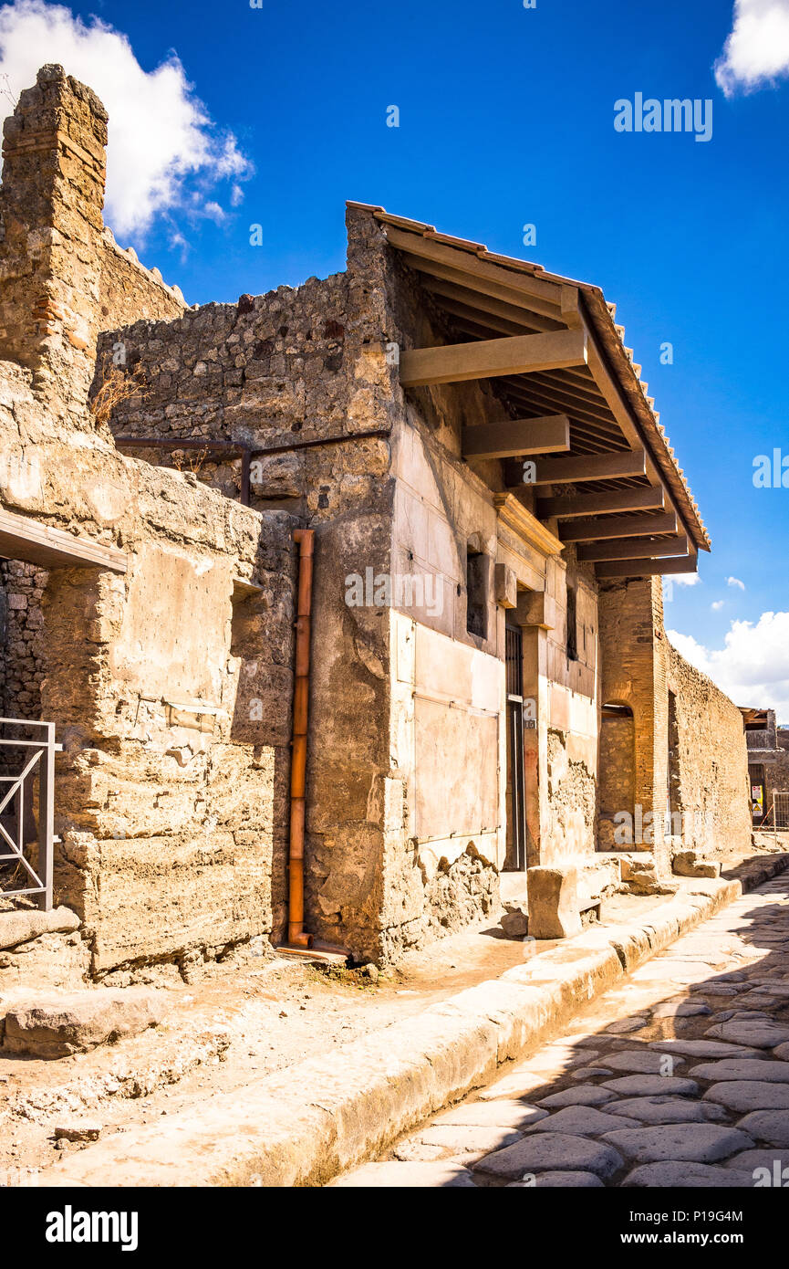 Pompeii was an ancient Roman city near modern Naples was buried under ...