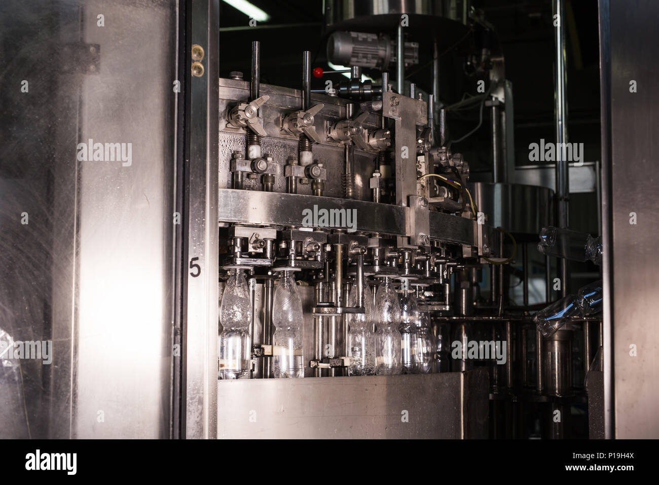 Water factory - Water bottling line for processing and bottling pure ...