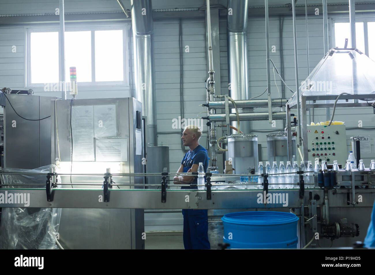 Water factory - Water bottling line for processing and bottling pure ...