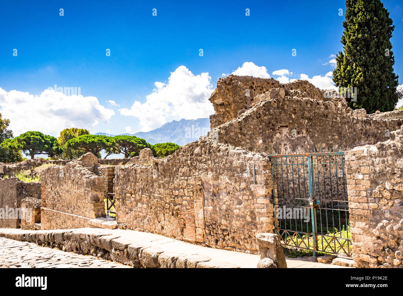 Pompeii was an ancient Roman city near modern Naples was buried under ...