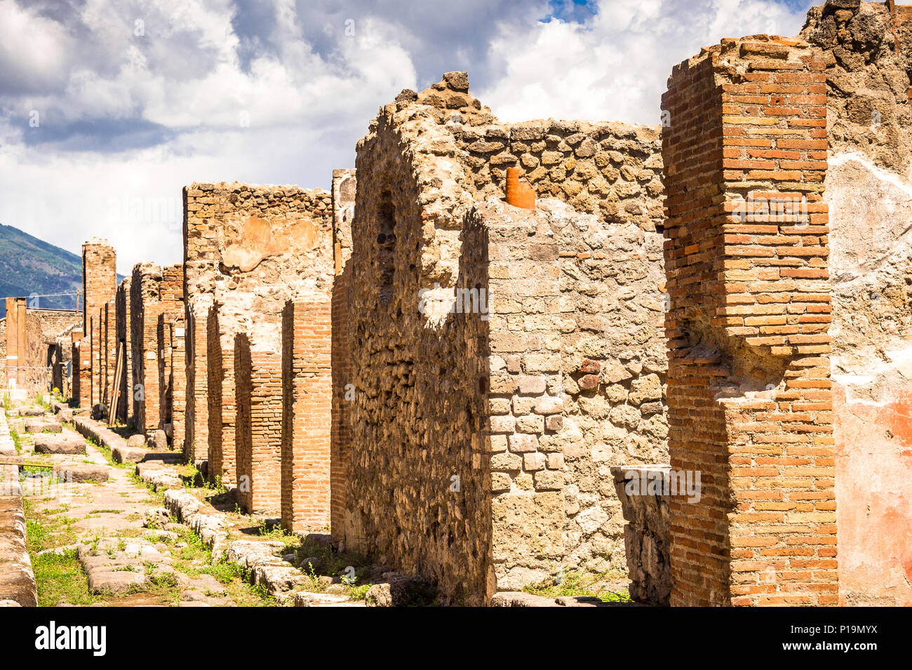 Pompeii was an ancient Roman city near modern Naples was buried under ...