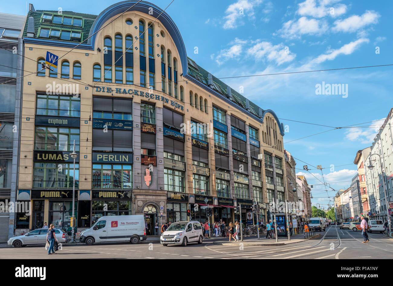 Hackescher Markt Hackesche Hoefe Berlin Stock Photos & Hackescher Markt ...
