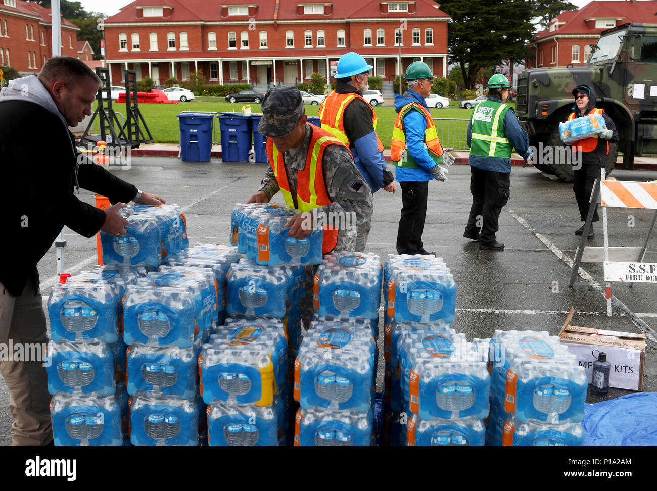 Commodity point of distribution exercise hi-res stock photography and ...