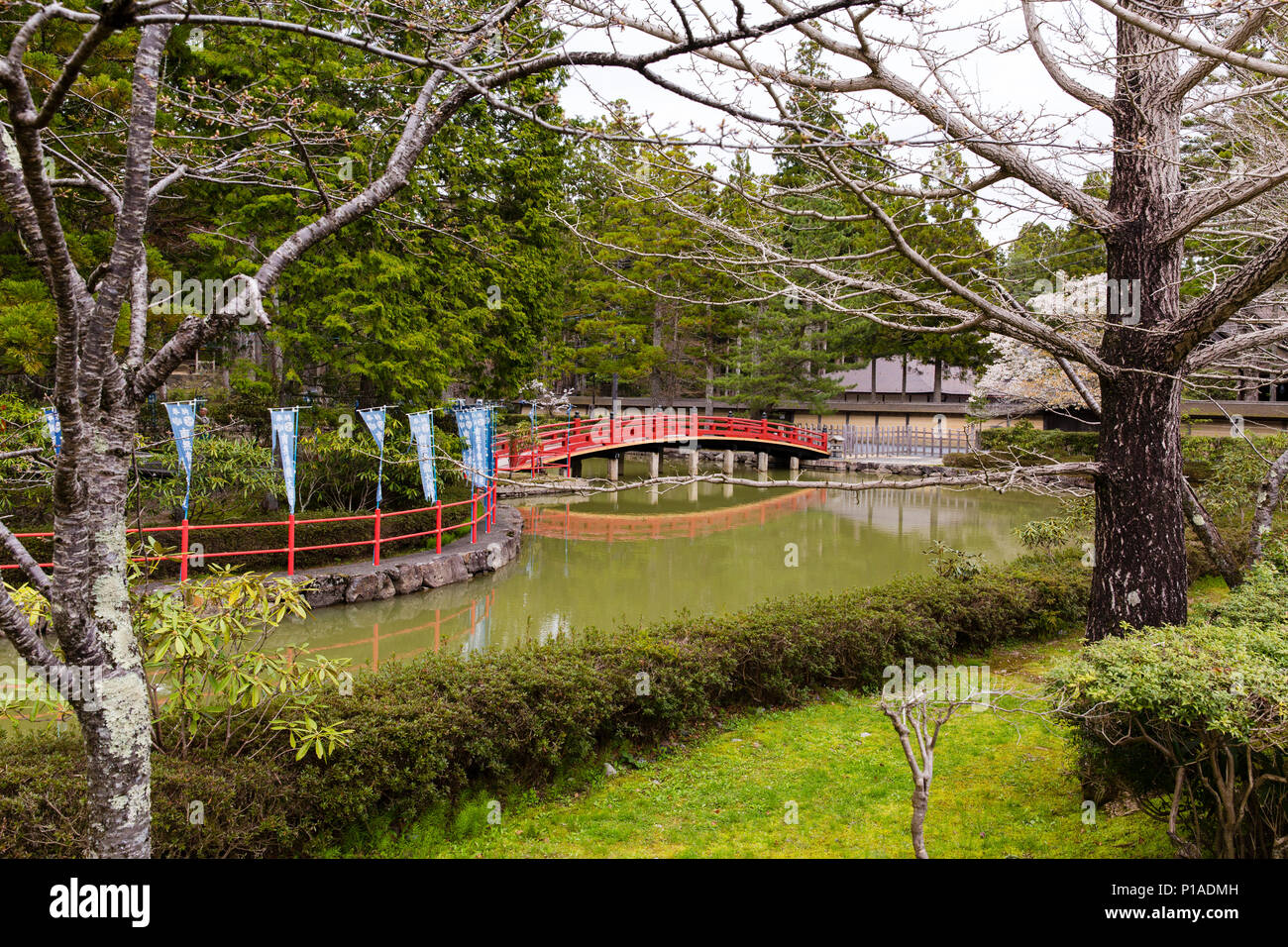 Japanese temple complex hi-res stock photography and images - Alamy