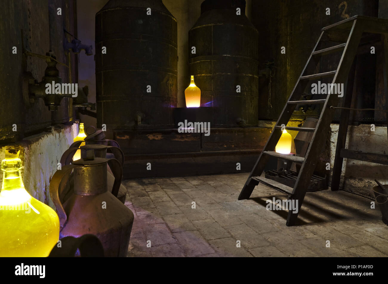 Olive oil factory hi-res stock photography and images - Alamy