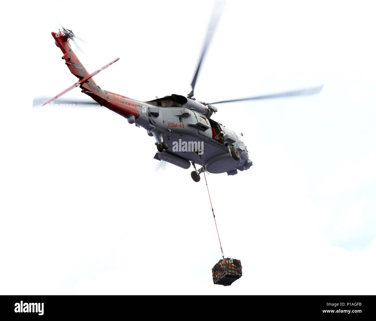 161006-N-YU572-182 PACIFIC OCEAN (Oct. 6, 2016) An MH-60R Seahawk ...