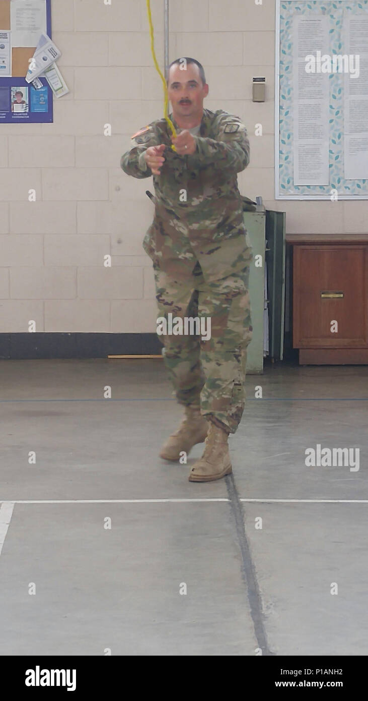 Soldiers of the 694th Maintenance Company and HHC 113th Sustainment ...