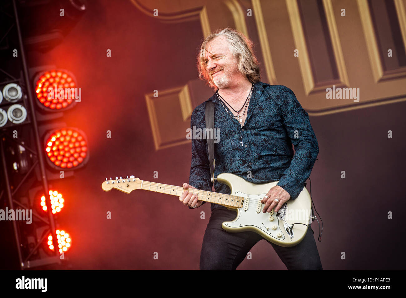 Luke morley hi-res stock photography and images - Alamy