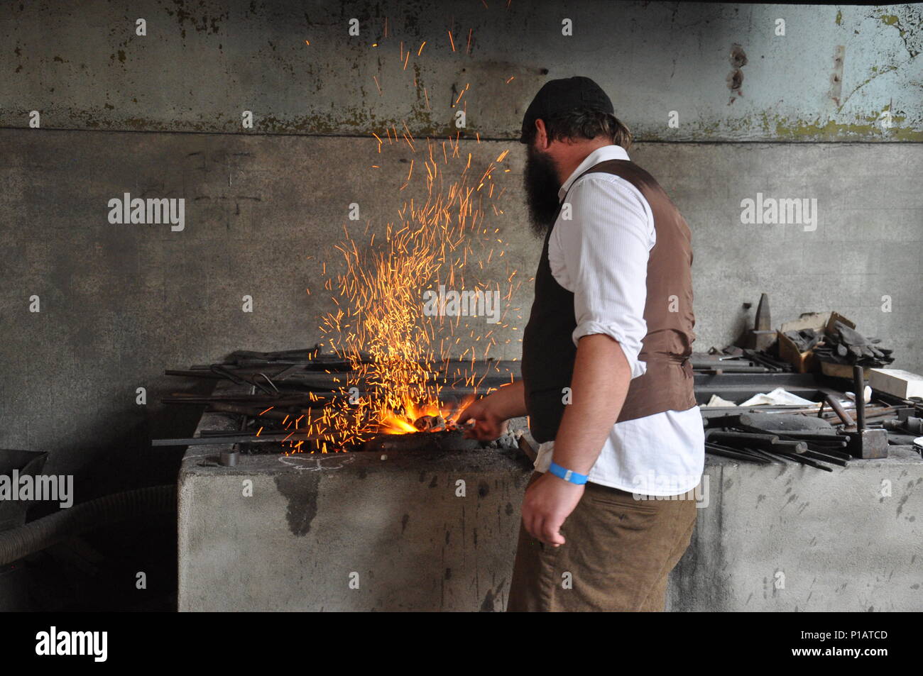 Blacksmith Work Fire Stock Photos & Blacksmith Work Fire Stock Images ...