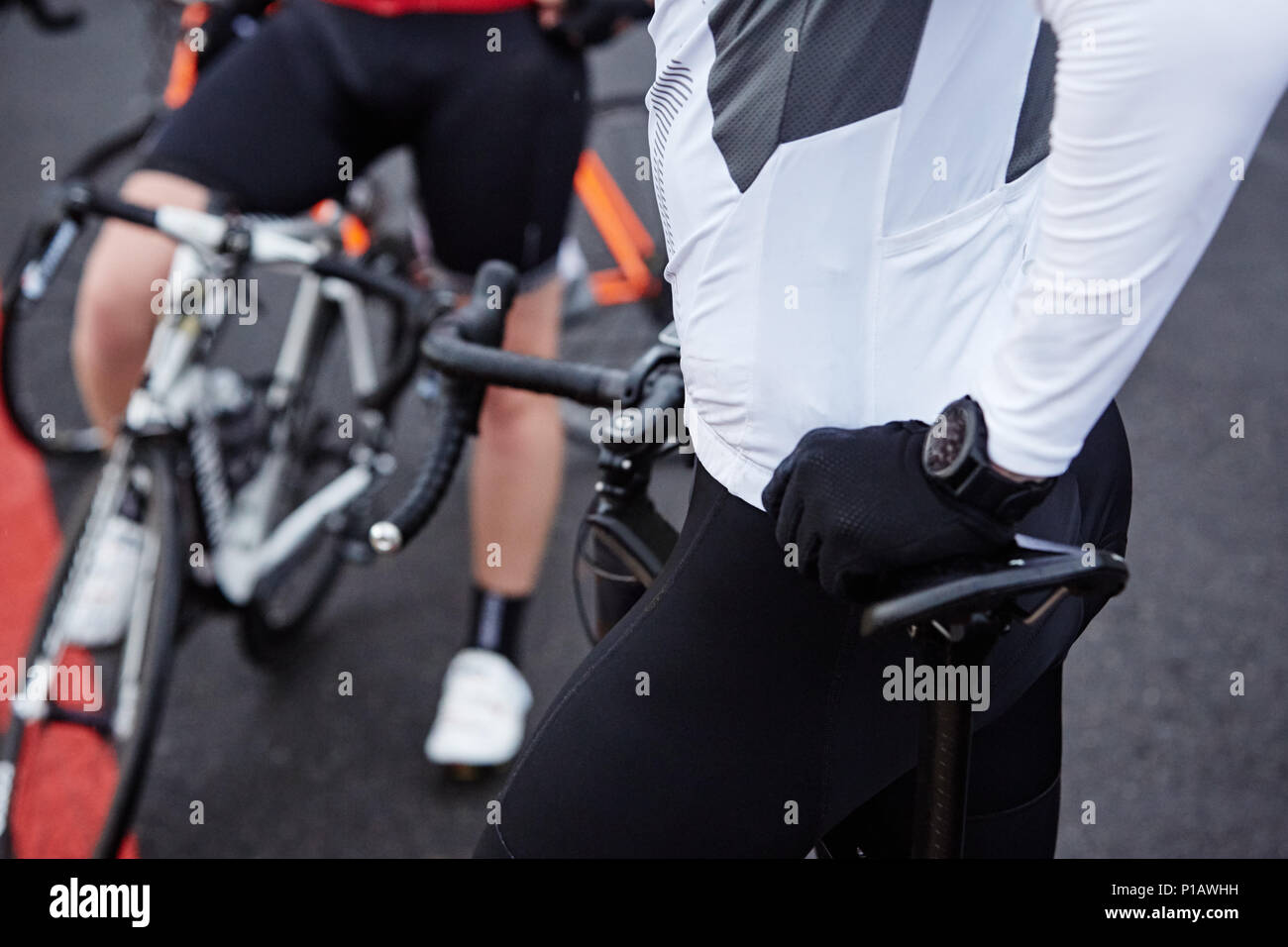 Resting bicycle hi-res stock photography and images - Alamy