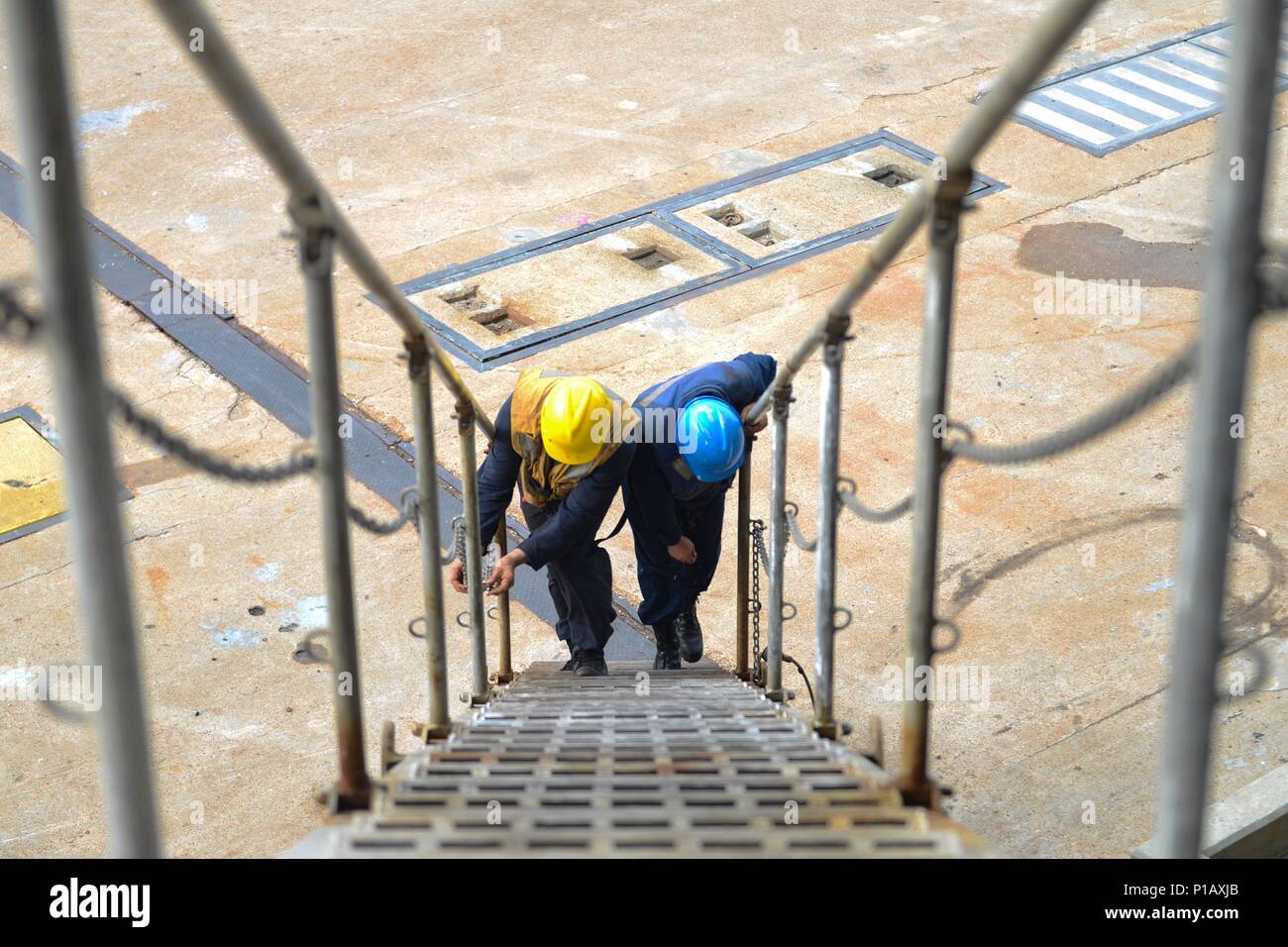 NORFOLK (Oct. 7, 2016) – Petty Officer 3rd Class Jeremy Ducker and ...