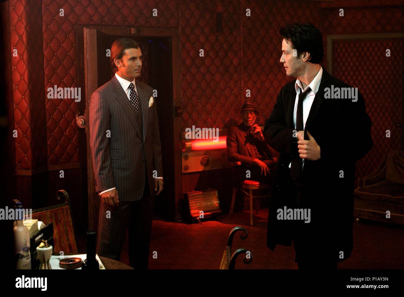 Constantine 2005 gavin rossdale hi-res stock photography and images - Alamy