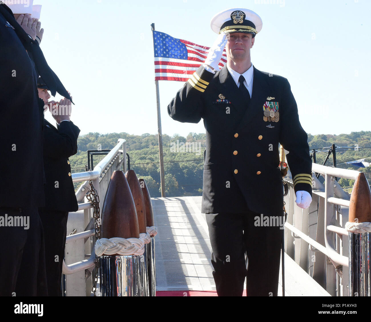161007-N-SB201-030 GROTON, Conn. (Oct. 07, 2016) Naval Submarine ...