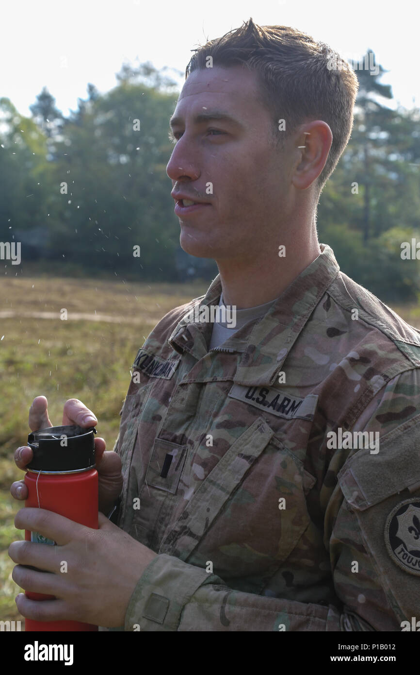 A U.S. Soldier of Field Artillery Squadron, 2nd Cavalry Regiment takes ...