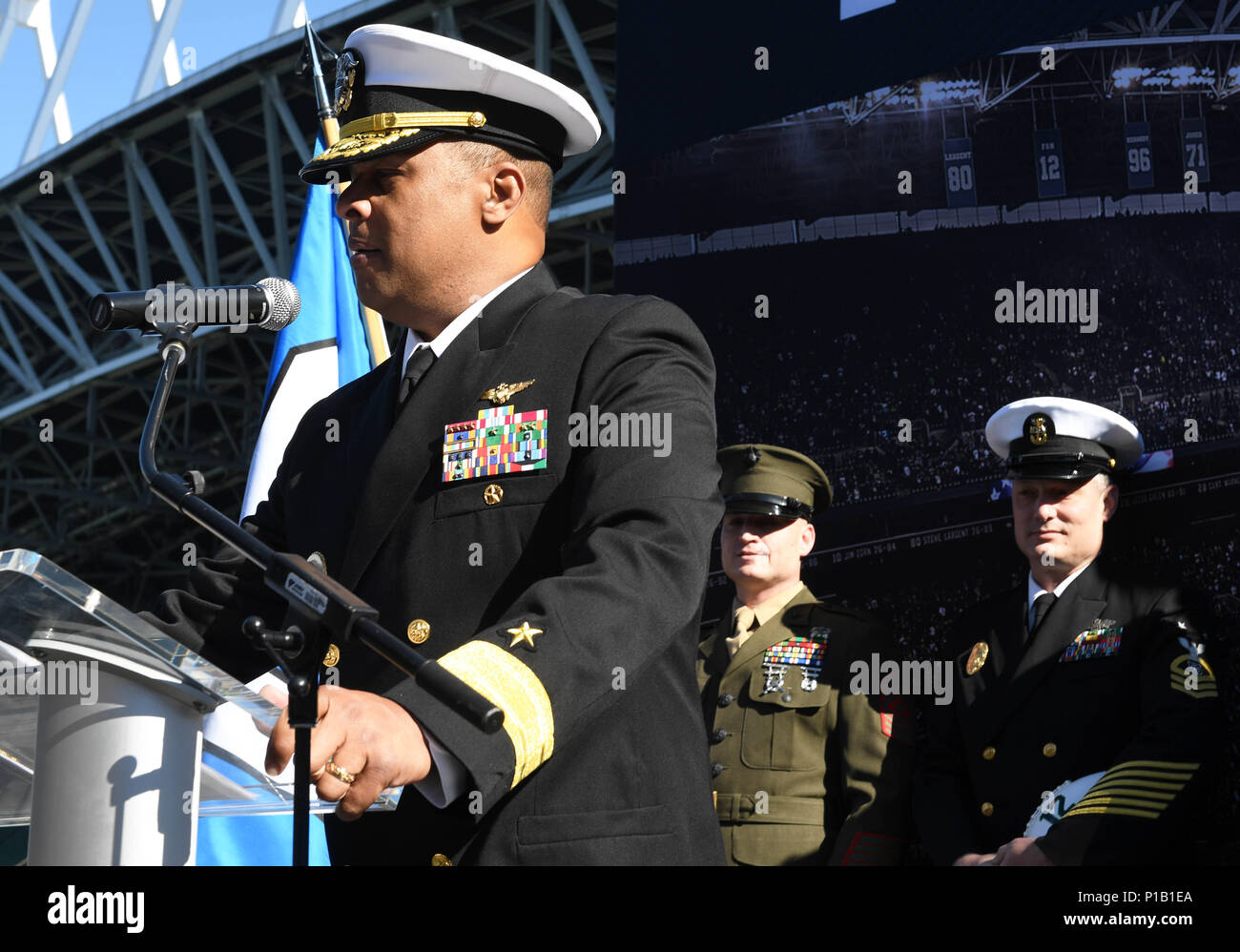 Mayes released hi-res stock photography and images - Alamy