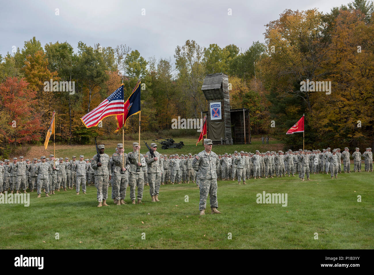 U.S. Soldiers assigned to the 86th Infantry Brigade Combat Team ...