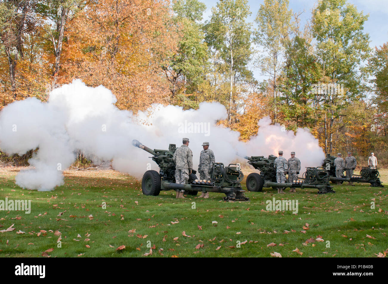 101st Field Artillery Regiment Stock Photos & 101st Field Artillery ...