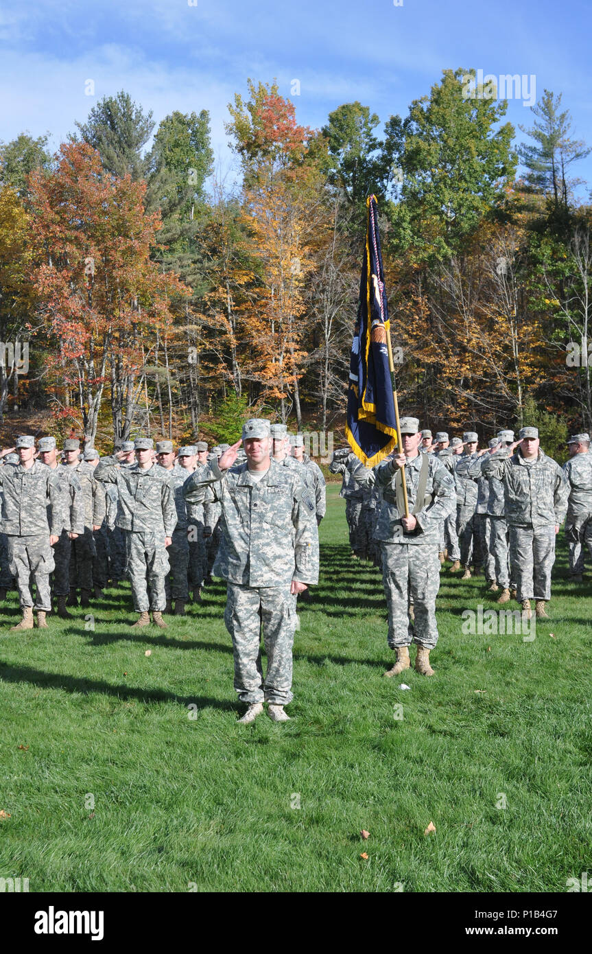 U.S. Soldiers with the 1st Battalion, 157th Infantry Regiment, 86th ...
