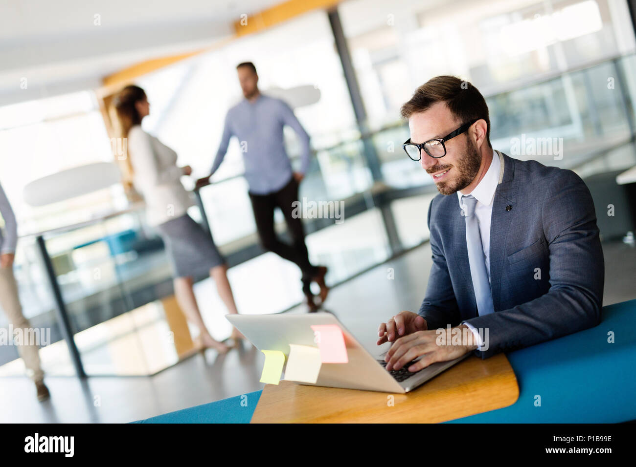 Working day in office hi-res stock photography and images - Alamy