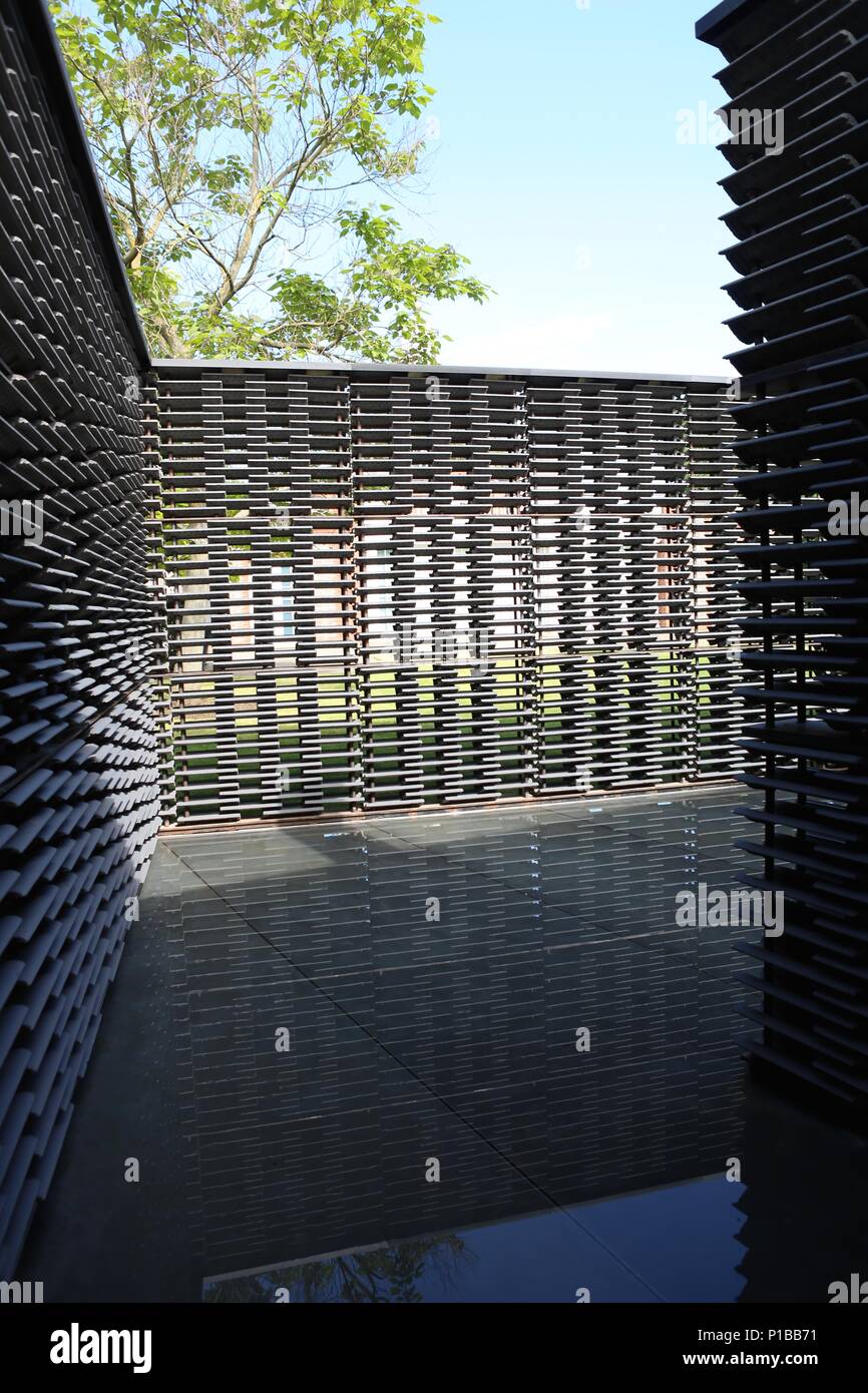 Serpentine pavilion 2000 hi-res stock photography and images - Alamy
