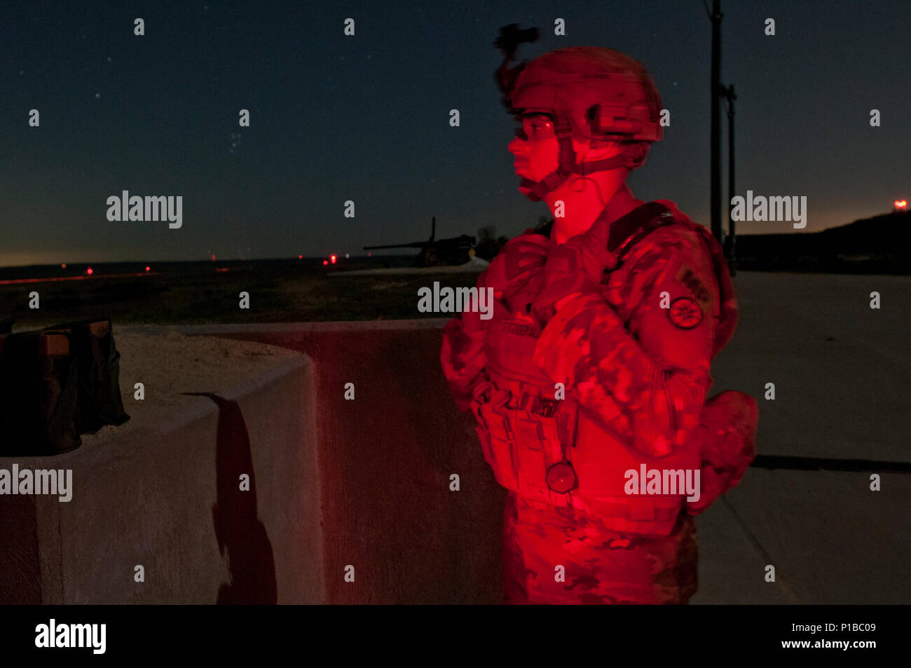 Firing range tracers hi-res stock photography and images - Alamy