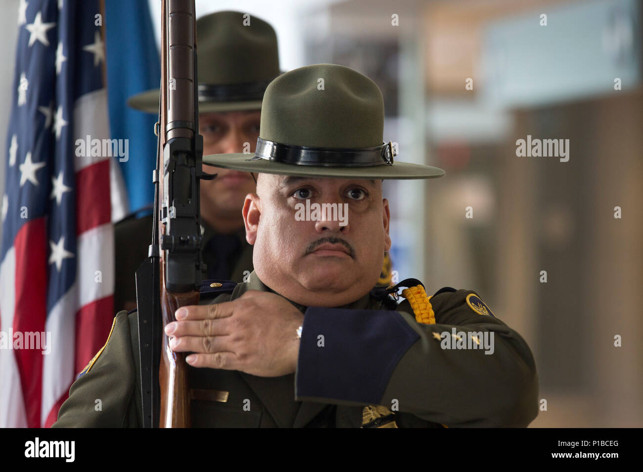 2016 cbp photo by glenn fawcett hi-res stock photography and images - Alamy