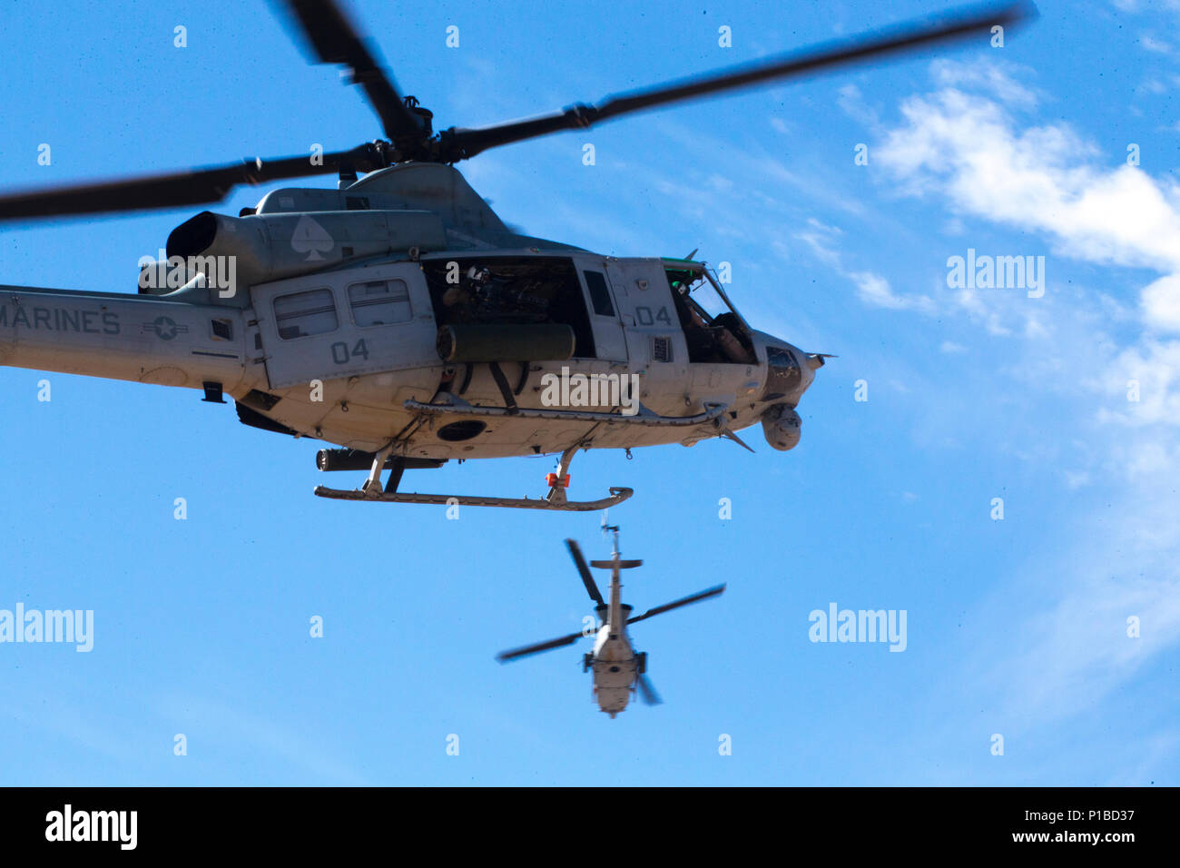 Usmc ah 1z viper uh 1y venom hi-res stock photography and images - Alamy