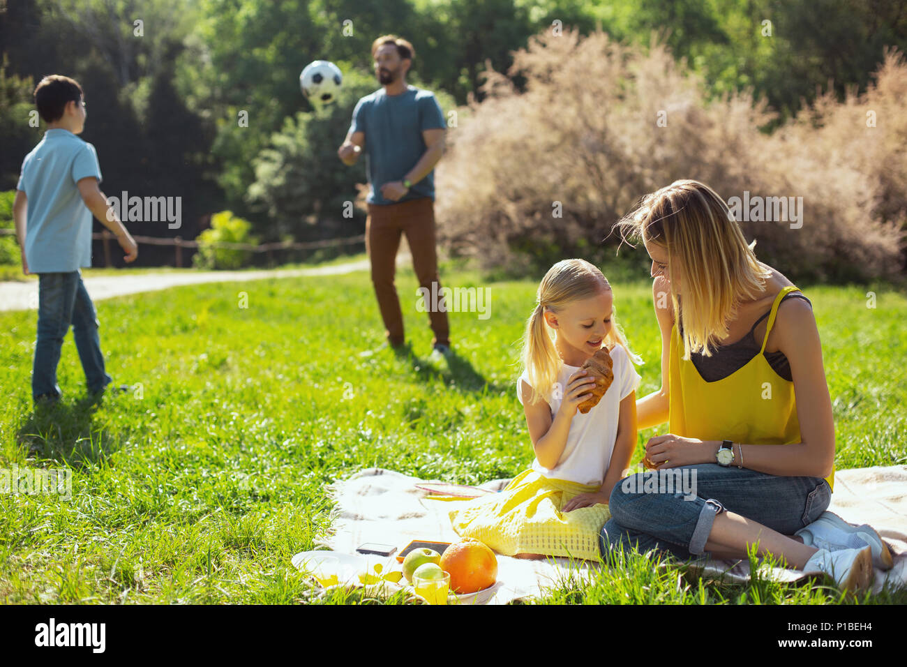 Motherhood devoted hi-res stock photography and images - Alamy