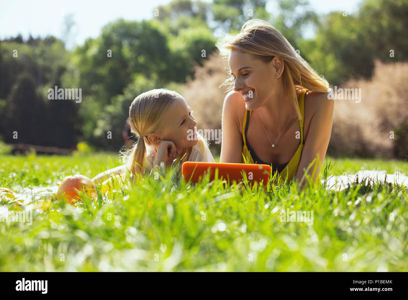 Mother spending time kid hi-res stock photography and images - Alamy