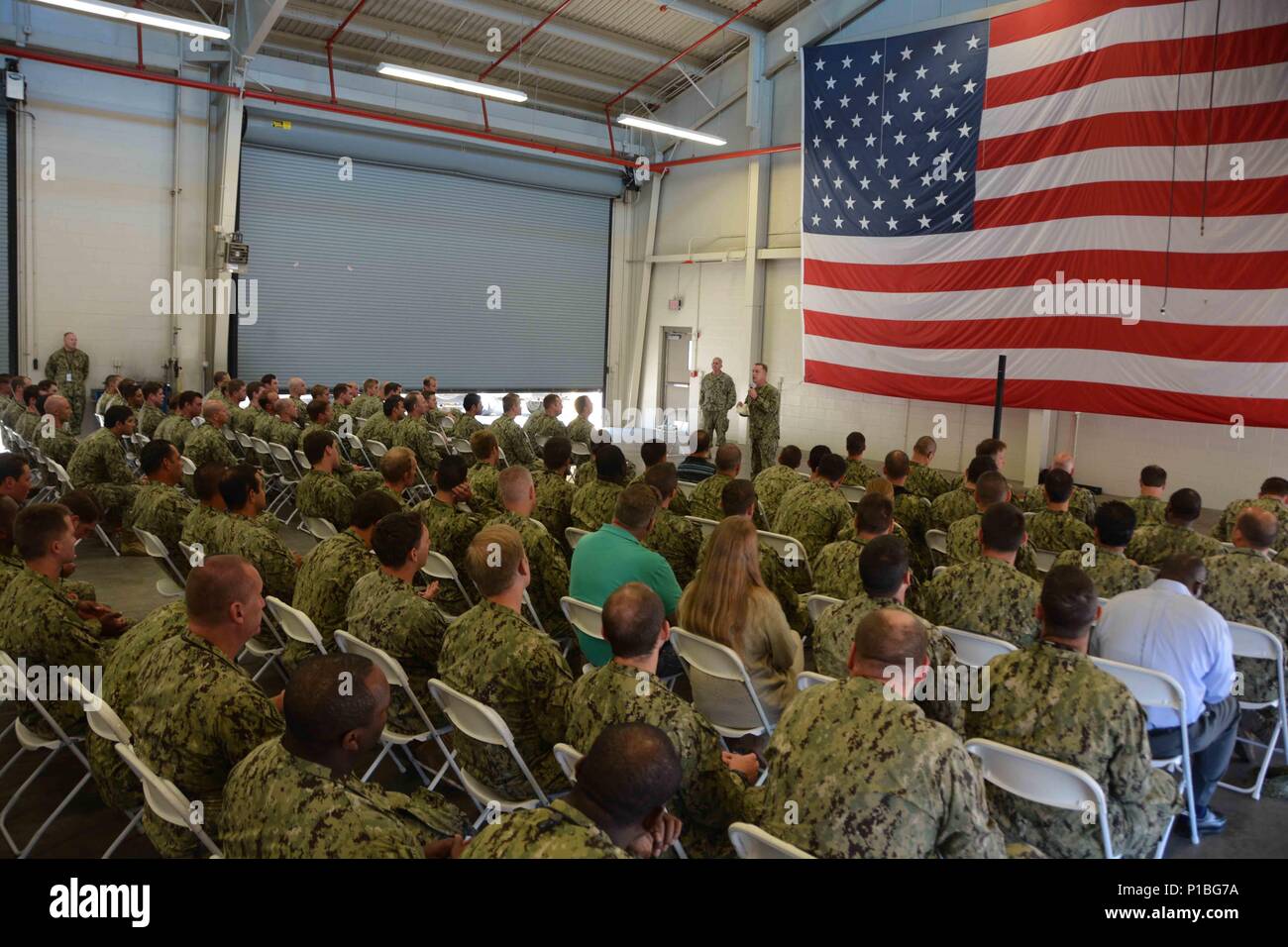 Naval special warfare group four hi-res stock photography and images ...