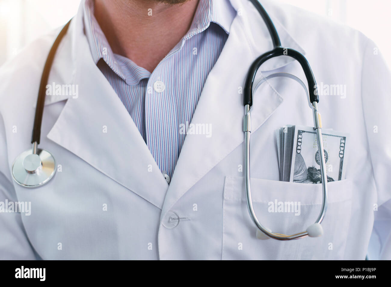 Law medical money hi-res stock photography and images - Alamy