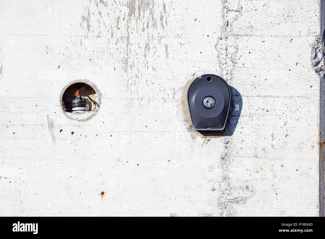 Access Control key Reader On The Wall Close-up Stock Photo - Alamy