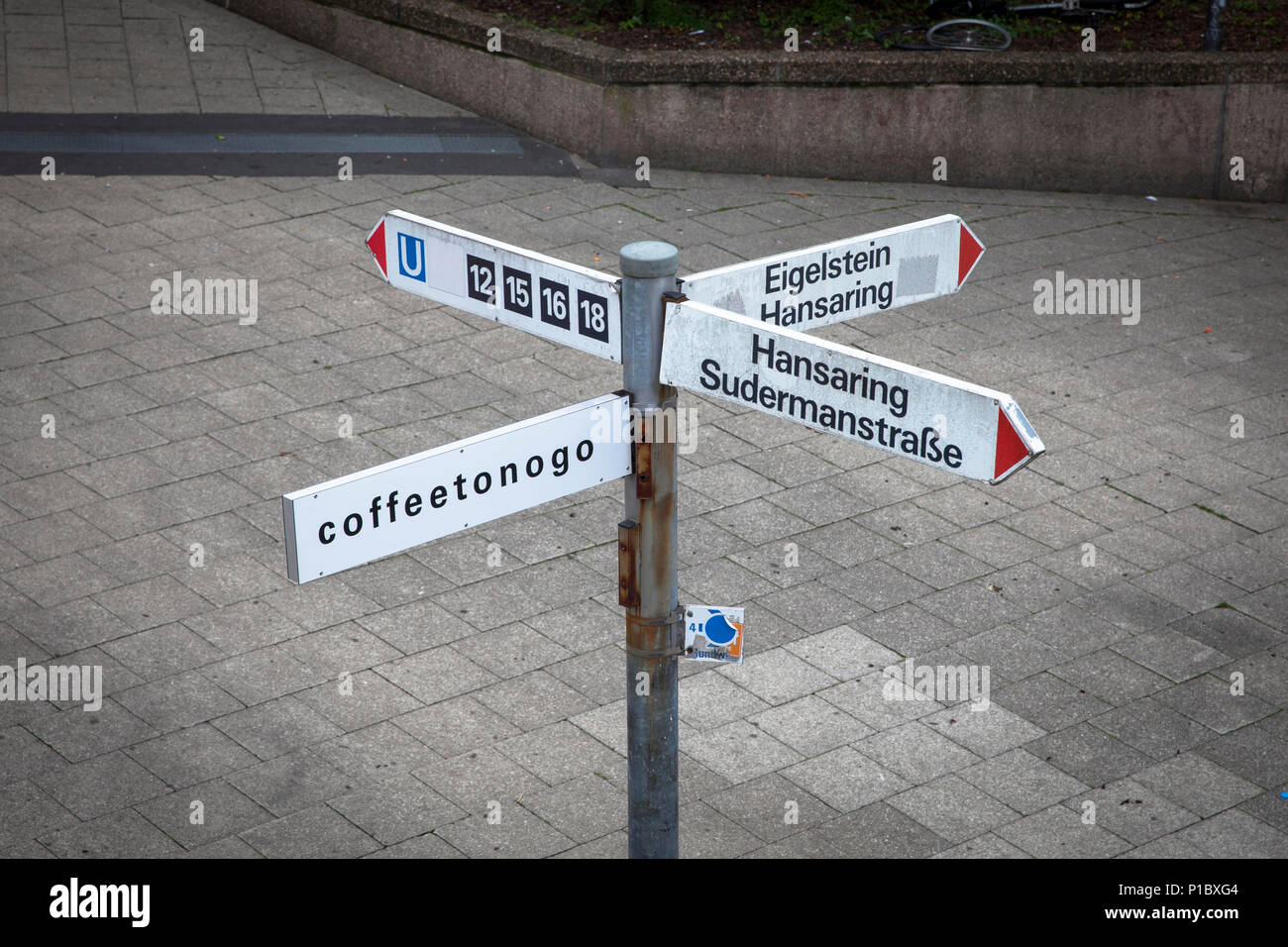 Concrete sign hi-res stock photography and images - Alamy