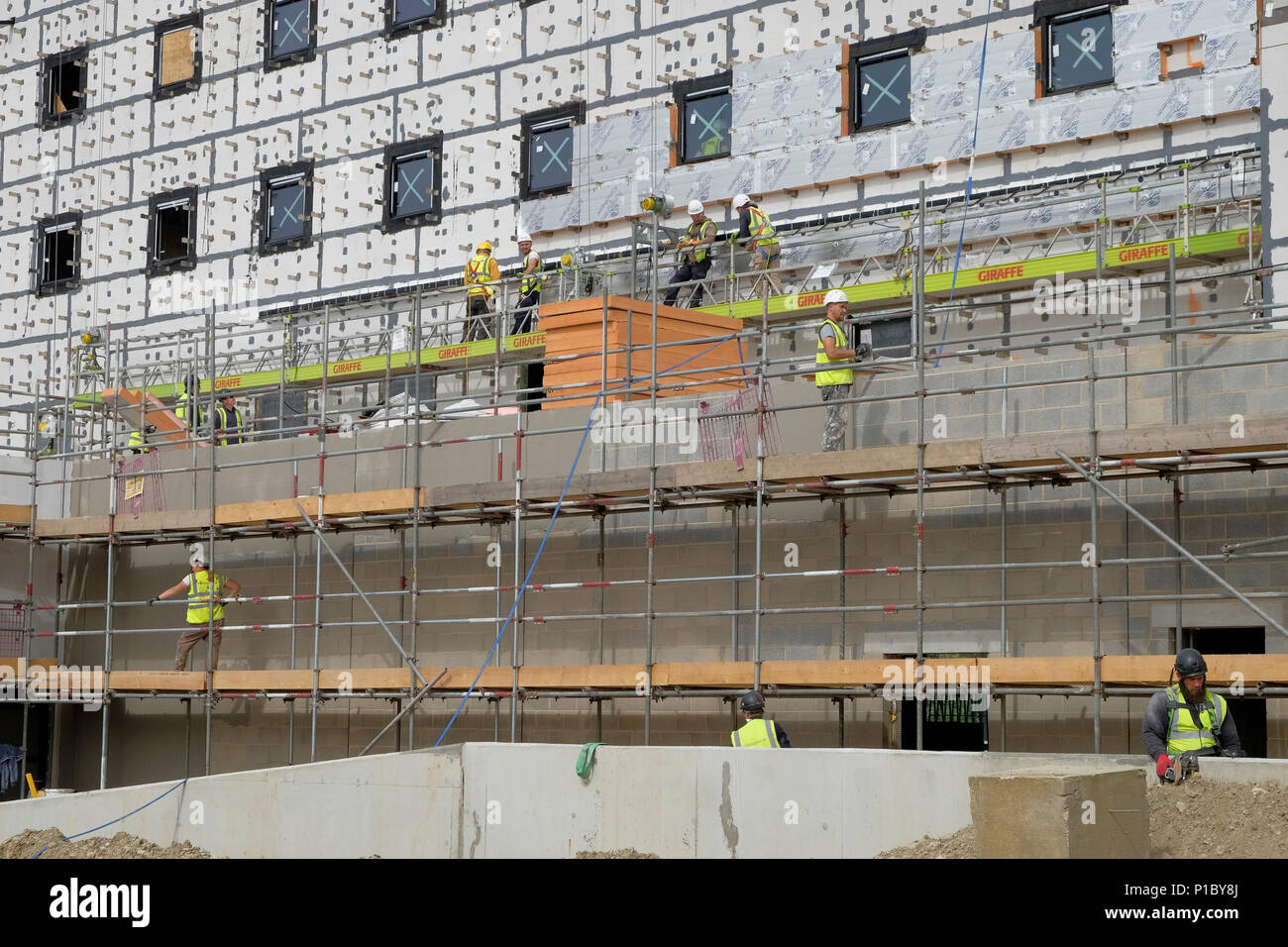 Workers On Construction Site Uk Stock Photos & Workers On Construction ...