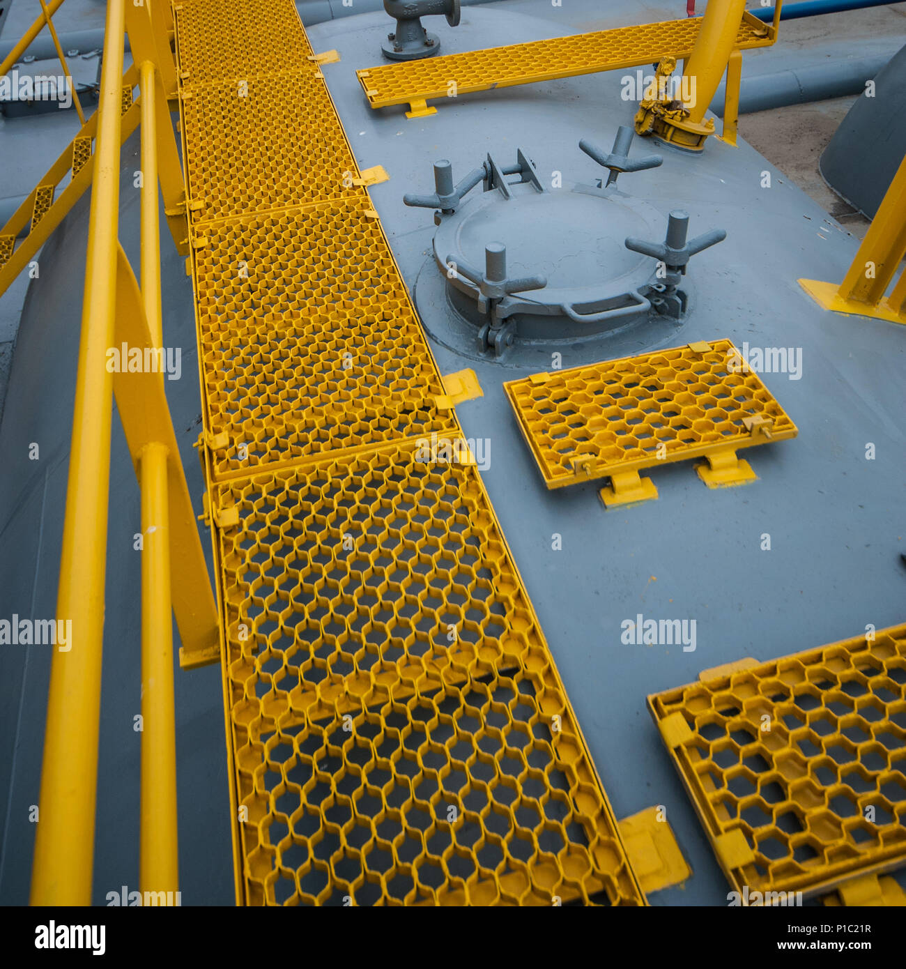 Dry Bulk Cargo Barge High Resolution Stock Photography and Images - Alamy