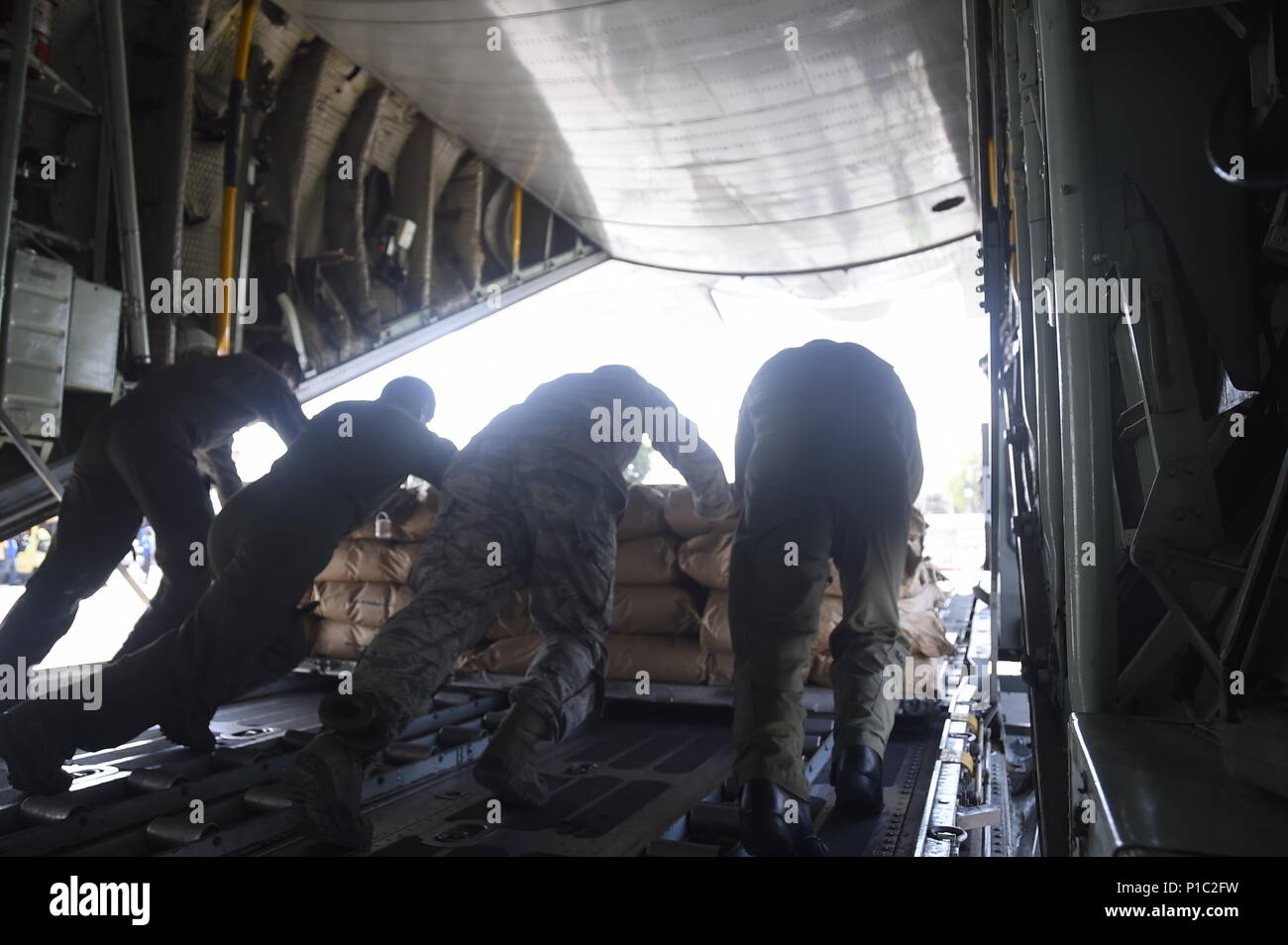 621 contingency response wing hi-res stock photography and images - Alamy