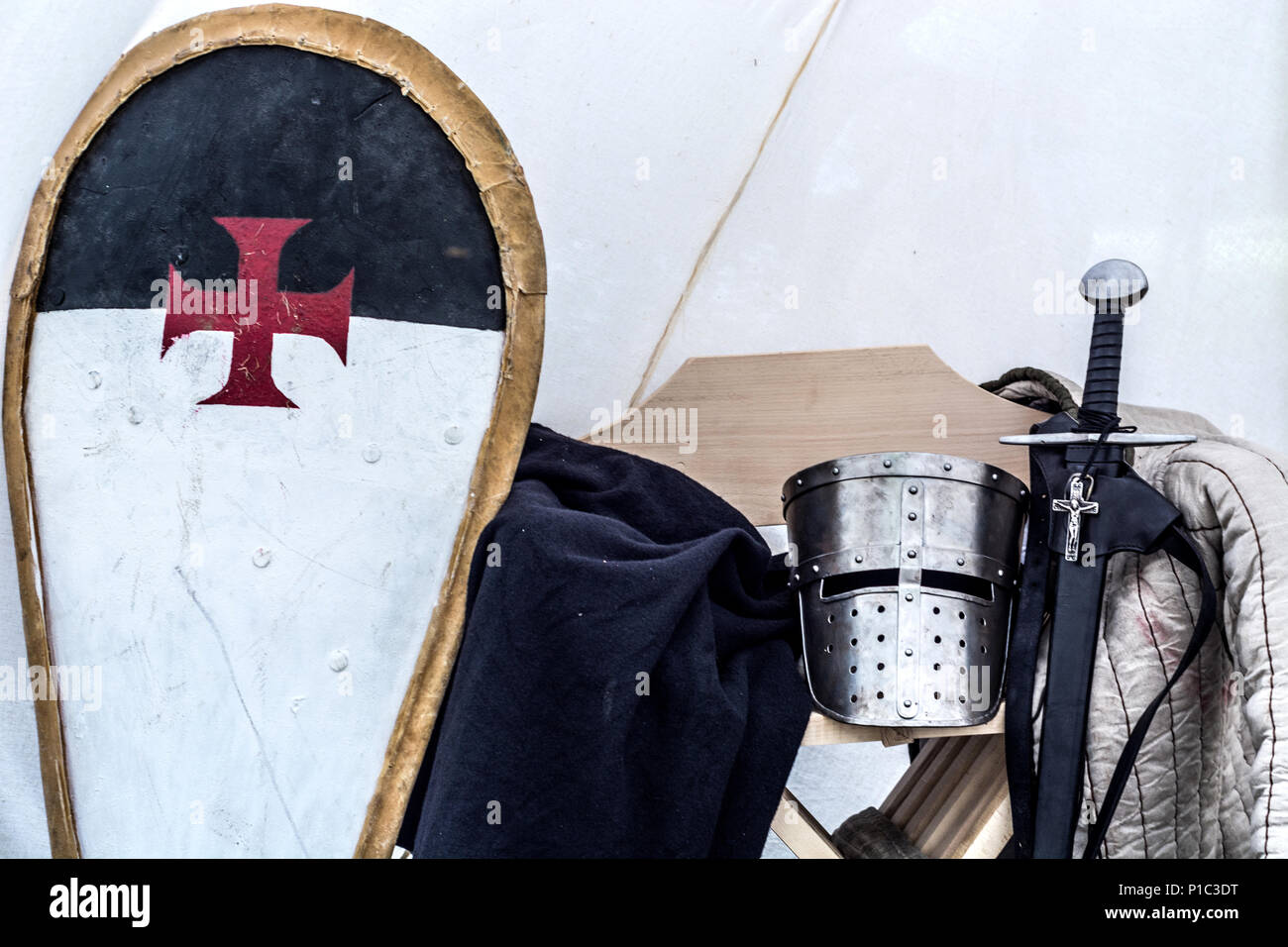 Age tent sleeping hi-res stock photography and images - Alamy