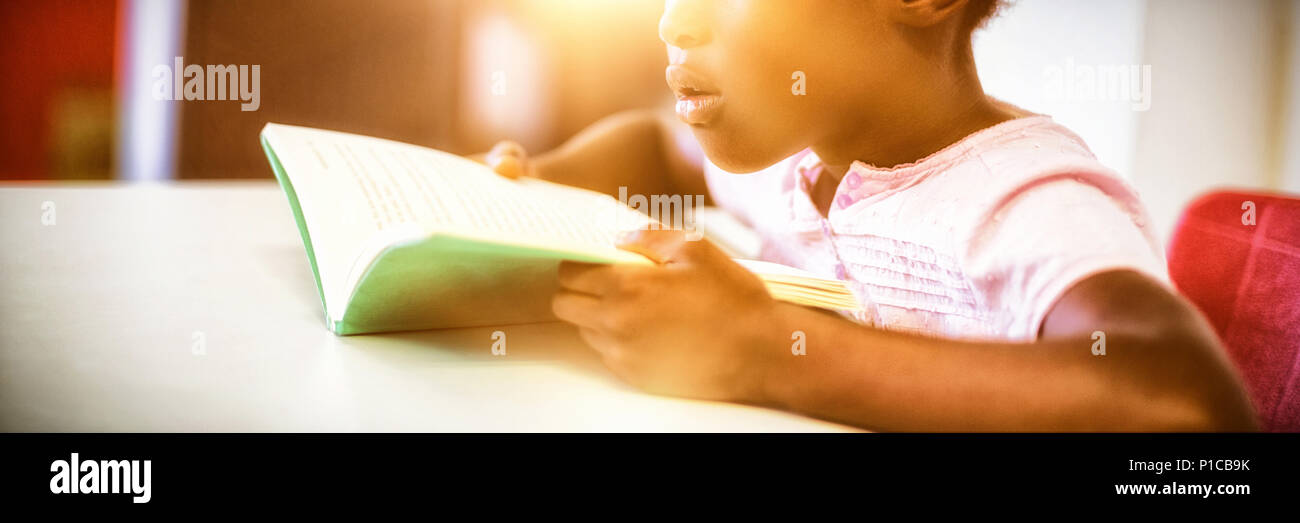 Reading classroom book hi-res stock photography and images - Alamy