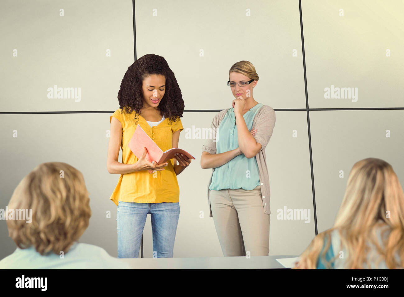 Explaining notes hi-res stock photography and images - Alamy