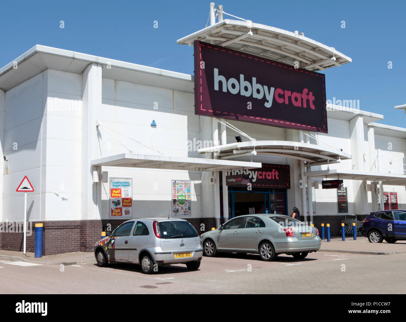 Reatil store hi-res stock photography and images - Alamy