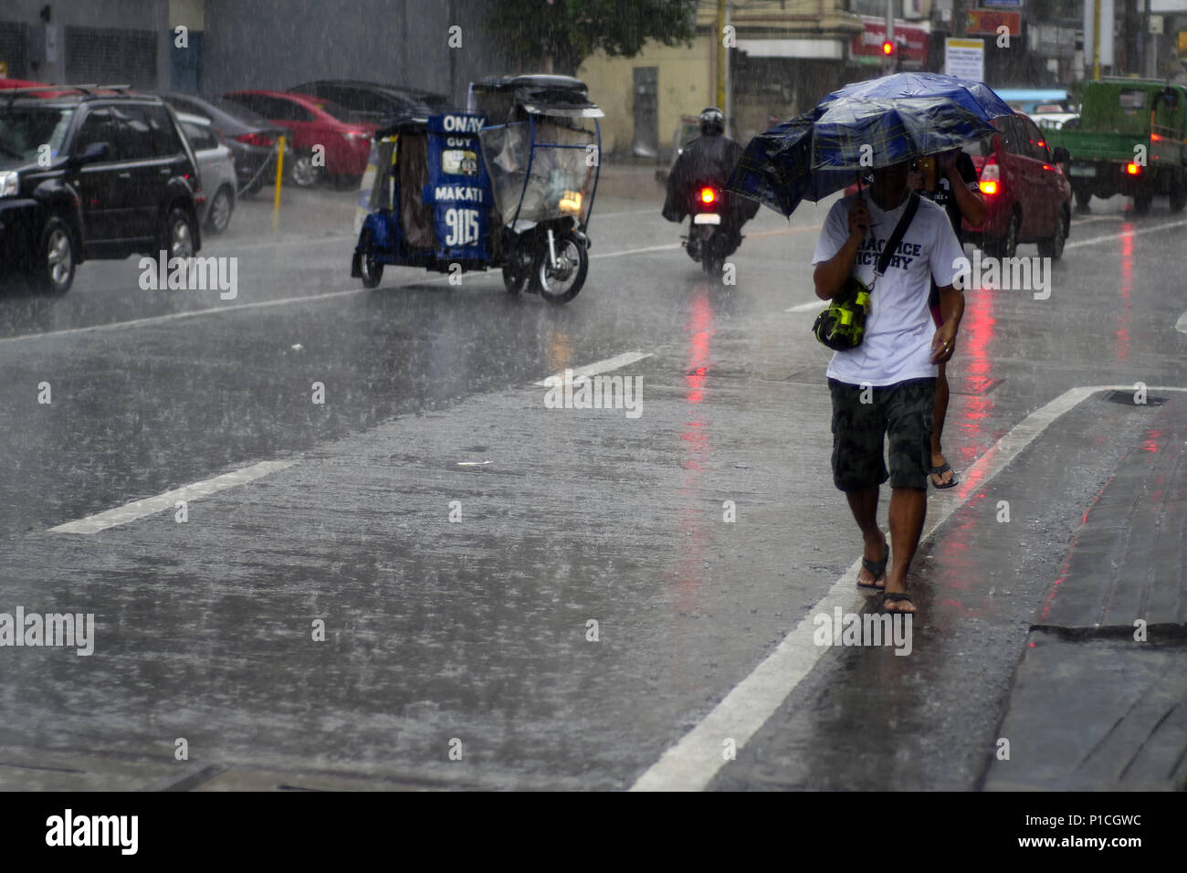 Makati, National Capital Region, Philippines. 11th June, 2018. Typhoon ...
