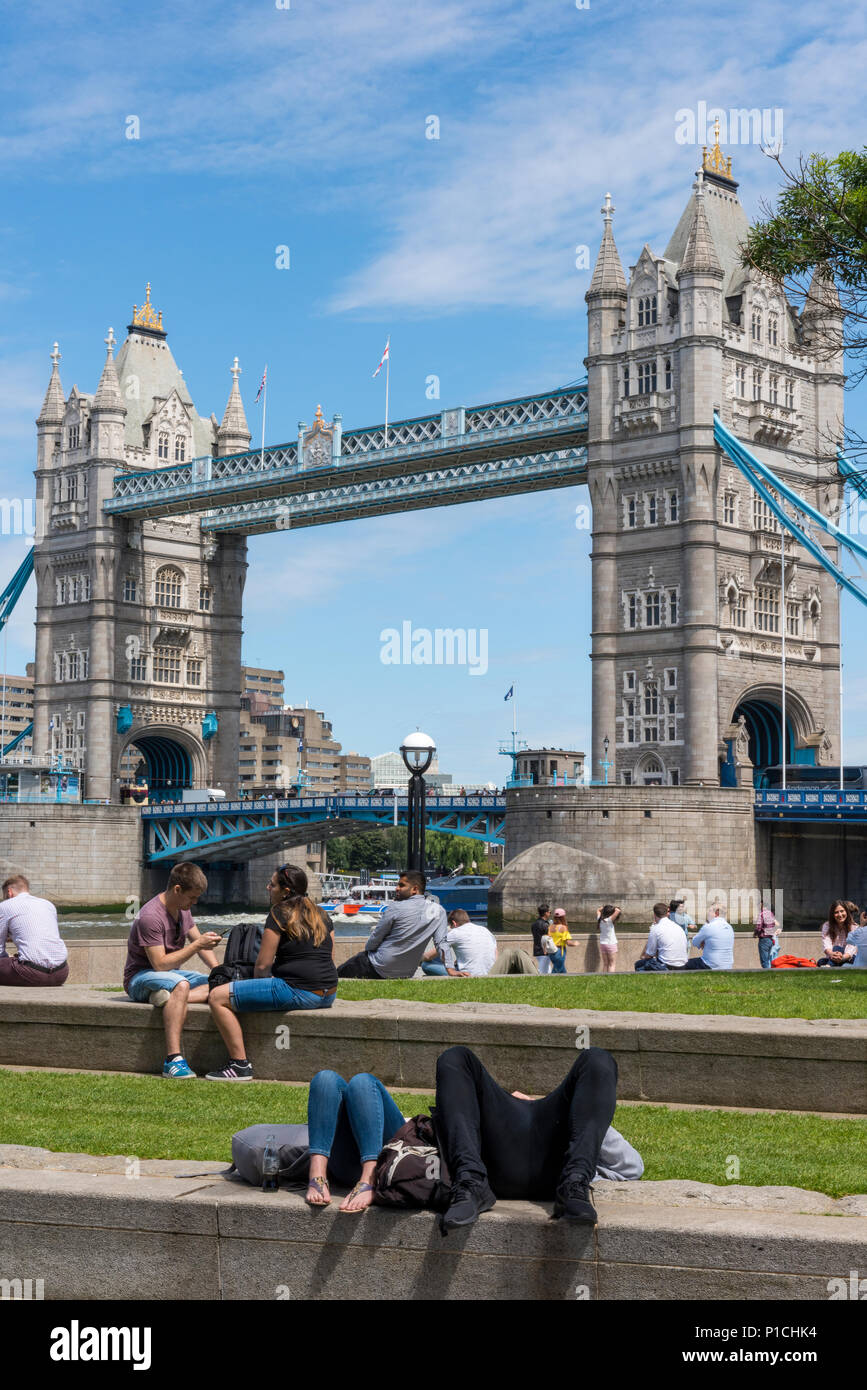 Weather Hot London Tower Bridge High Resolution Stock Photography and ...