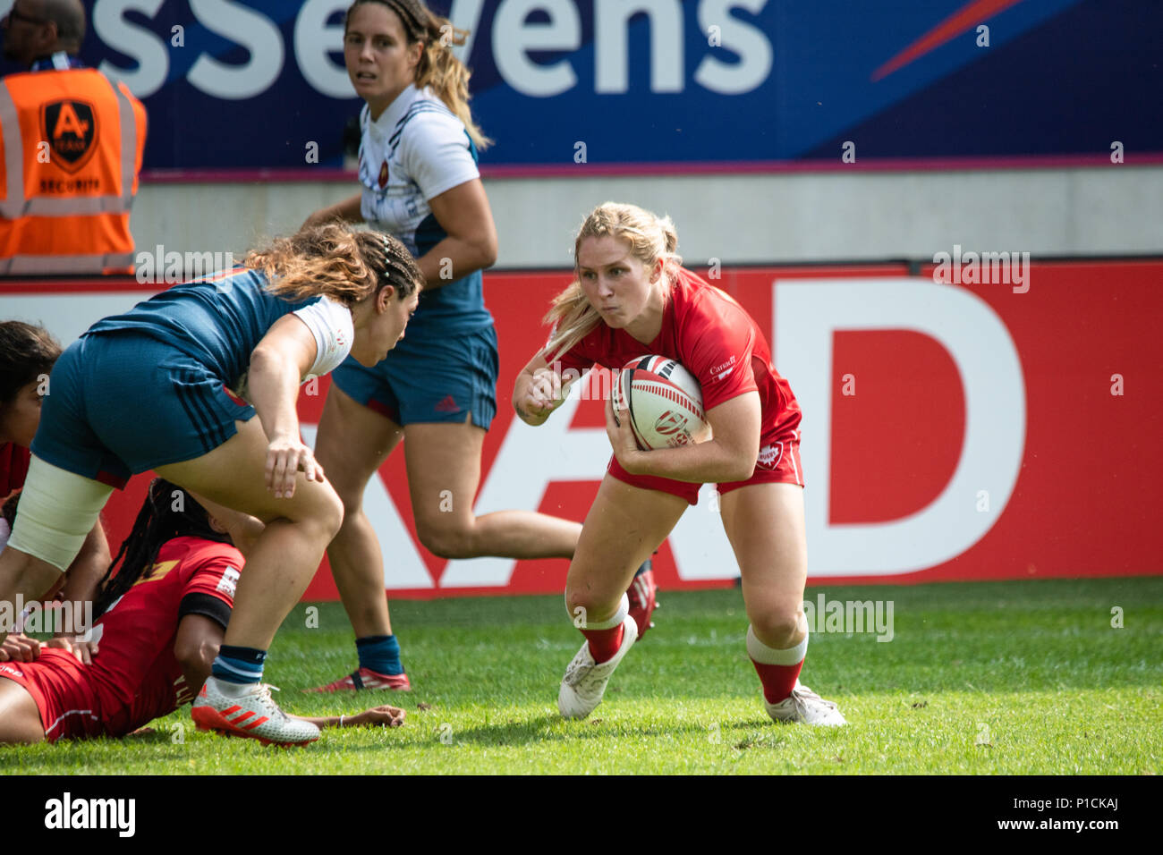 Chloe pelle hi-res stock photography and images - Alamy