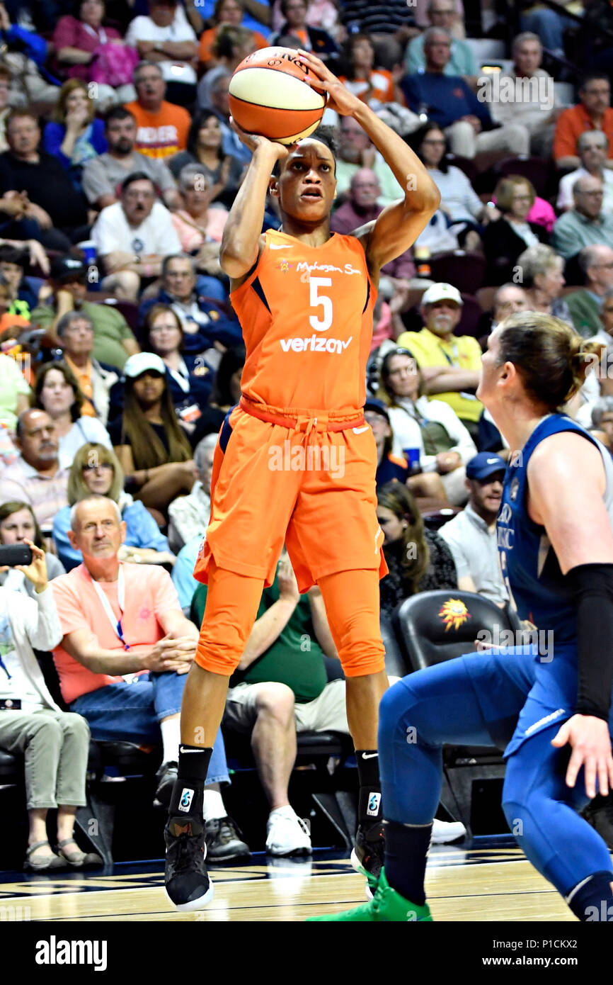 Connecticut, USA. 9th June, 2018. Connecticut guard, Jasmine Thomas ...