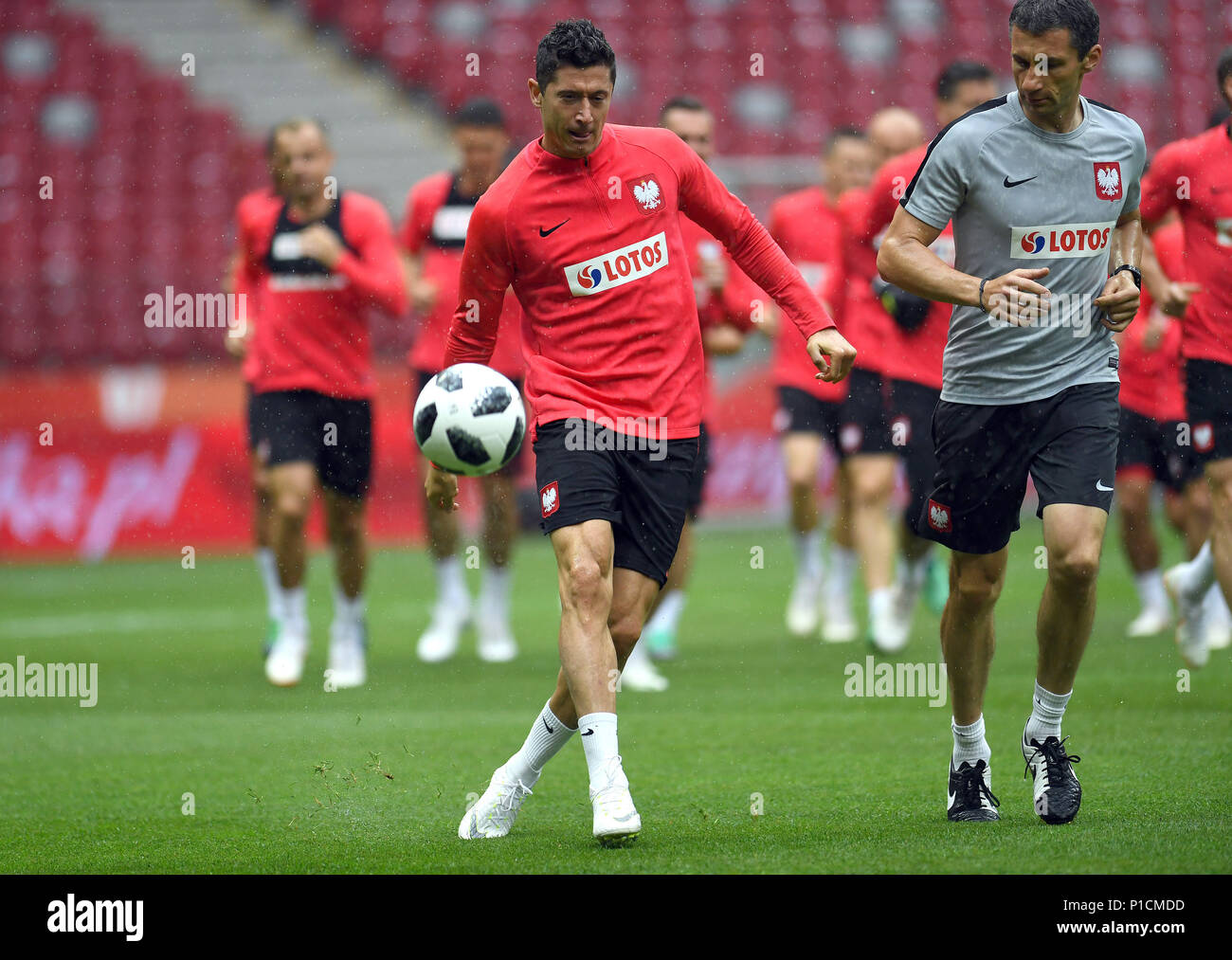 Lewandowski training hi-res stock photography and images - Alamy