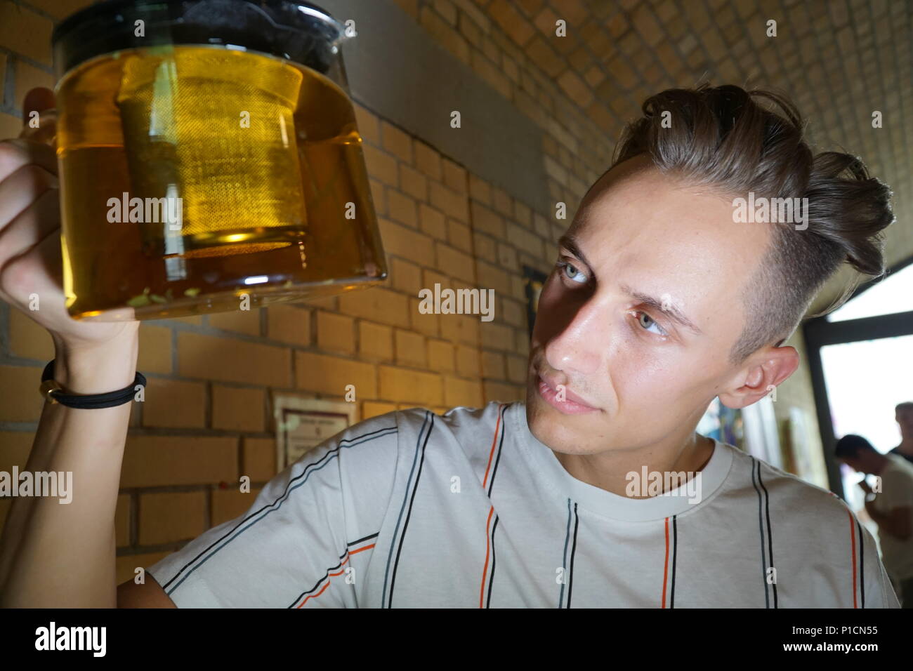 Rapper the game hi-res stock photography and images - Alamy