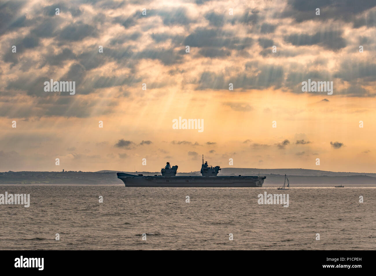 Where hms qe2 aircraft carrier still anchor credit hi-res stock ...